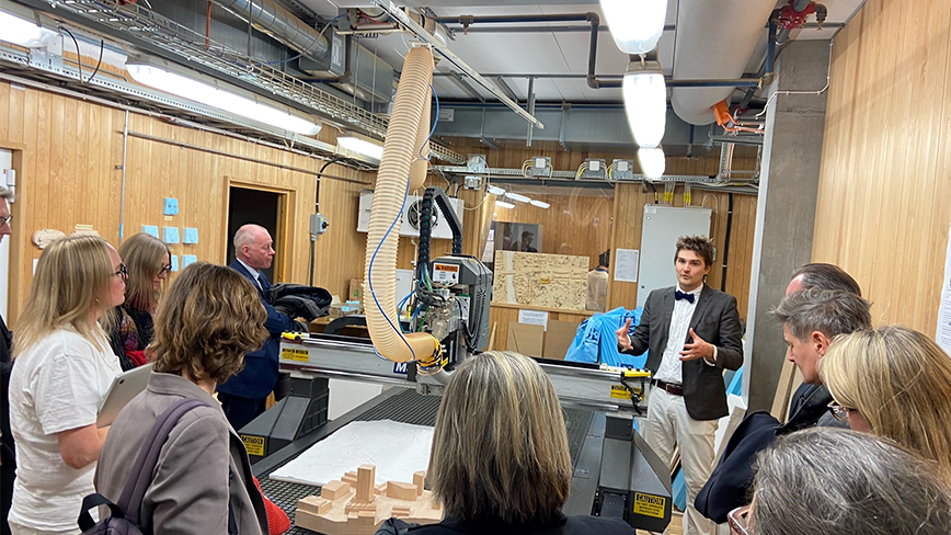 Nye rektorn besökte ABE-skolan | ABE internsidor